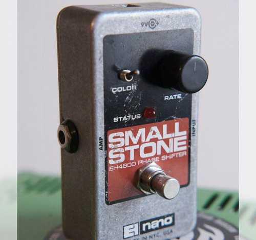 Гитарный фейзер EHX Small Stone