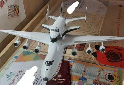 Модель самолета ан 225 Мрия-Буран