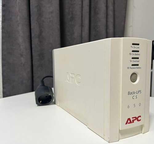 Ибп APC Back-UPS CS 650 с акб