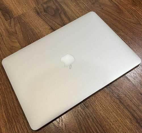 Apple macbook pro 13 2011