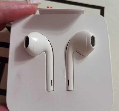 Наушники earpods проводные и переходник