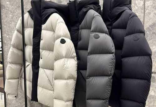 Пуховик Moncler