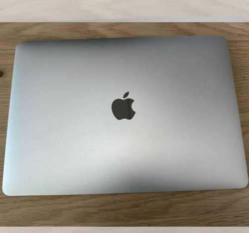 Macbook Air 13 2020 i7/16Gb/256Gb