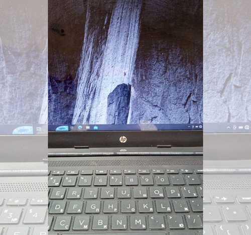 Ноутбук HP 14-cm0516u