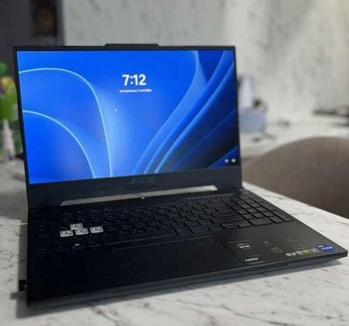 Ноутбук Asus Tuf dash f15 fx517ze