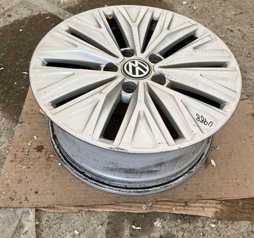 Литой диск R16x6.5 5x112 Volkswagen Jetta 7