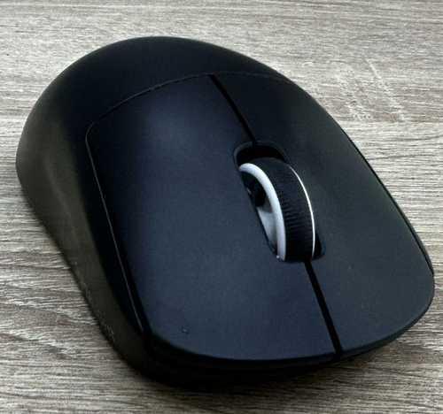 Беспроводная мышь Logitech G Pro Superlight