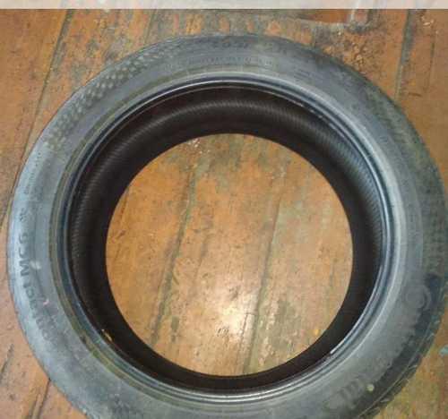 Continental MaxContact MC6 265/45 R21