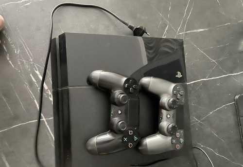 Продам Playstation 4