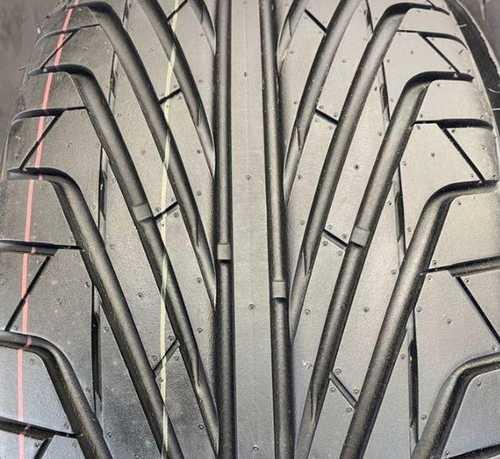 Triangle TR968 245/35 R20 95V