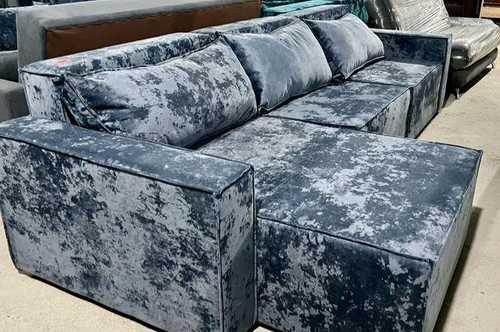 Большой фабричный диван в стиле Лофт