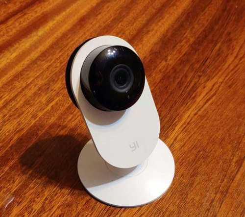 Камера видеонаблюдения Yi Home Camera720