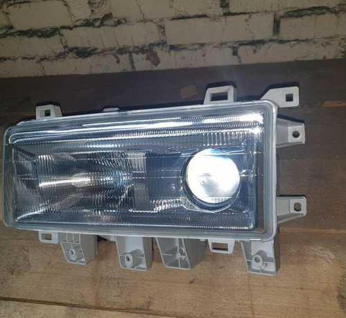 Фара левая Mitsubishi Fuso Great 1997-2007