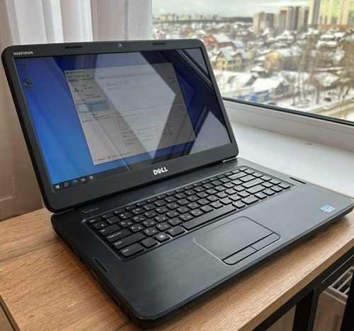 Ноутбук Dell Inspiron 3520 / i3 / 12GB / 250 SSD