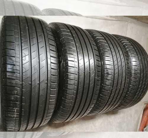 Goodyear EfficientGrip Performance 225/55 R17 97V