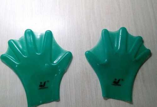 Силиконовые перчатки-ласты для плавания