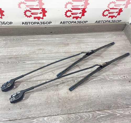 Поводки дворников audi 100 c3