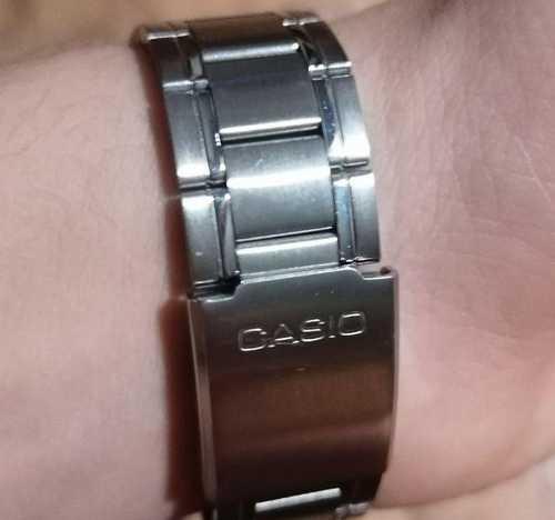 Мужские наручные часы casio
