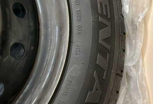 Centara Vanti HP 215/60 R16