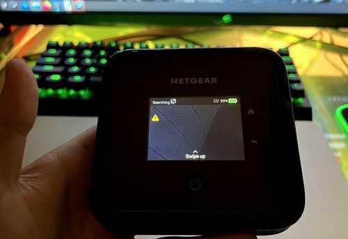 Роутер Netgear Nighthawk M5 MR5200