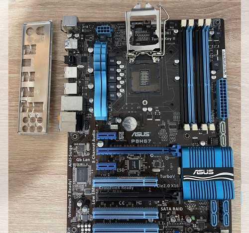 Материнская плата Asus P8H67 LGA1155