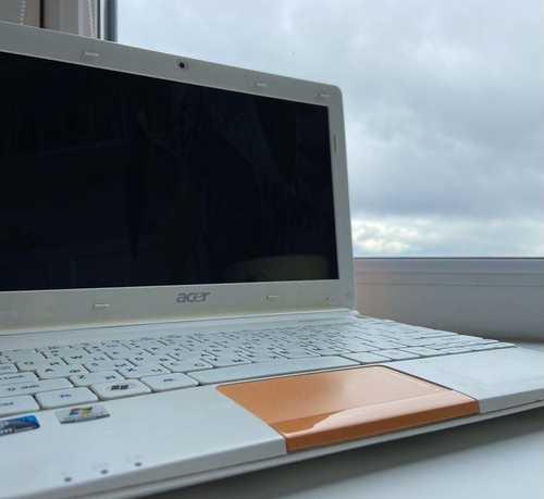 Нетбук Acer Aspire One Happy 2