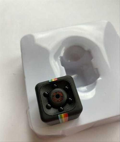 Мини камера видеонаблюдения mini DV SQ11