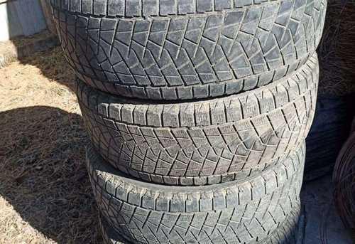 Bridgestone Blizzak DM-V1 265/65 R17