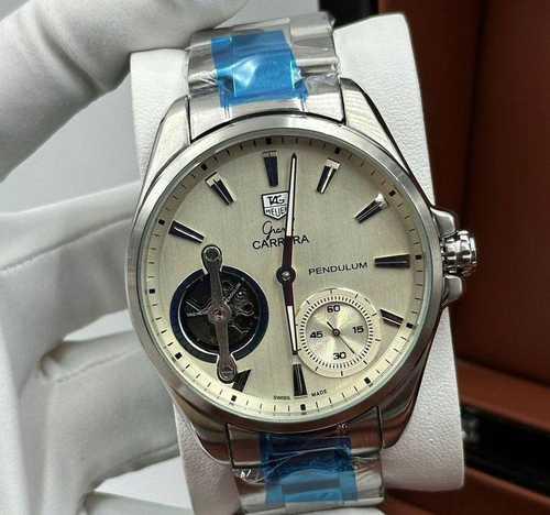 Часы Tag Heuer Carrera