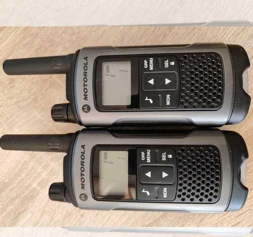 Рация motorola tlkr t80