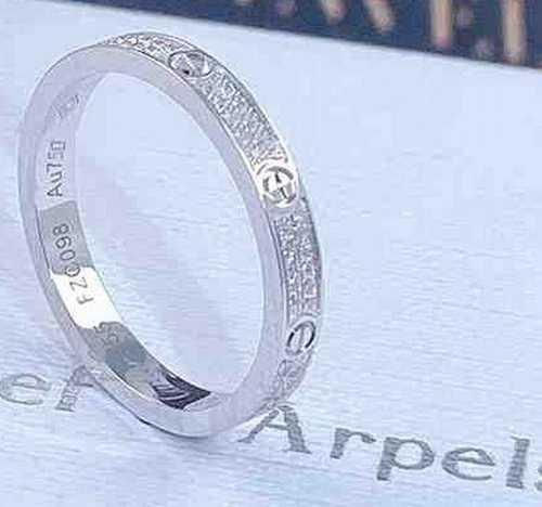 Кольцо Cartier Love, маленькая модель 0,19ct