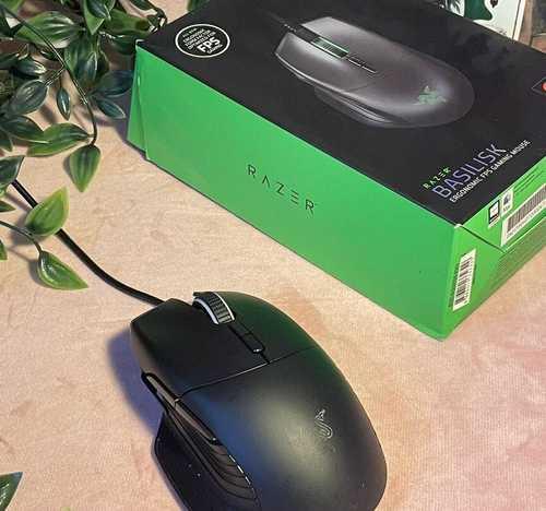 Игровая мышь Razer Basilisk