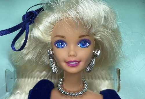 Barbie Avon Winter Velvet China 1995 #2