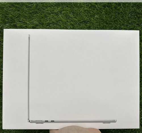 Macbook Air 13 m2 8 256 Silver