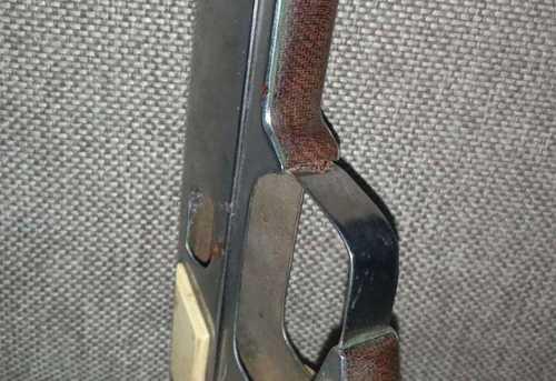 Зажигалка в виде пистолета СССР корпус