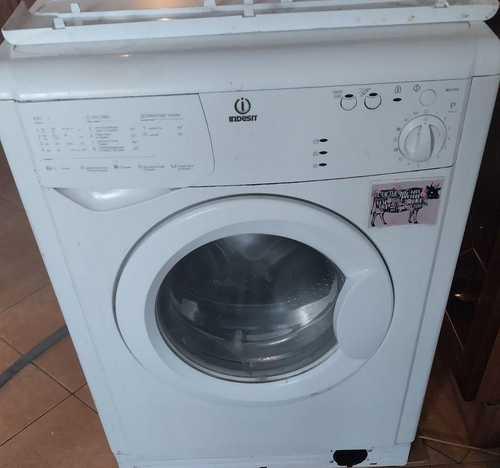 Стиральная машина indesit wiu100 бу