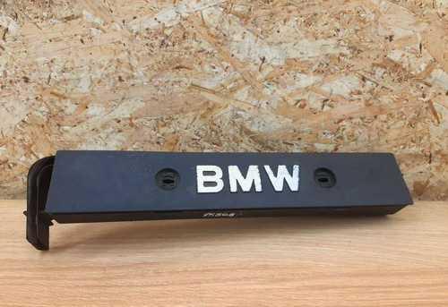 Кожух высоковольтных проводов BMW Е30 Е36 М42 М44