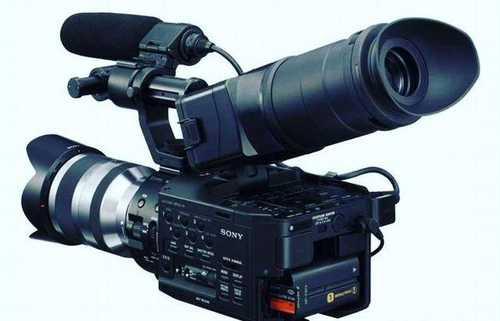 Видеокамера профессиональная Sony NEX-FS100PK