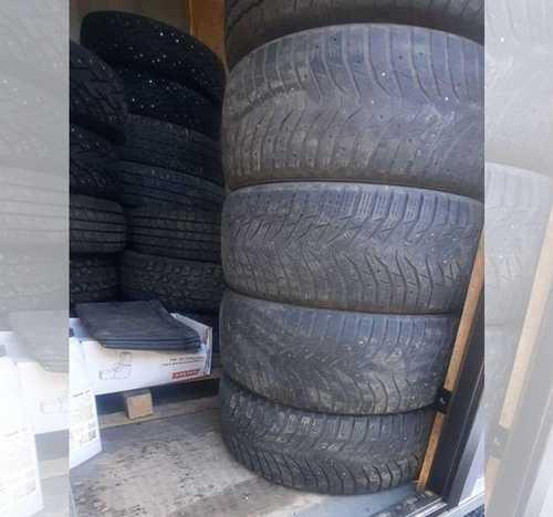 Marshal WinterCraft Ice WI31 235/55 R17 99H