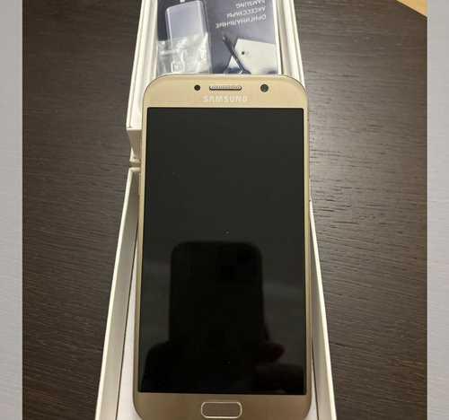 Samsung Galaxy A5 (2017) SM-A520F/DS, 3/32 ГБ