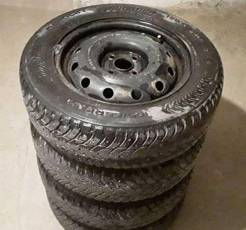 Колёса R15 4x100 nokian hakkapeliiita 8, 185x65