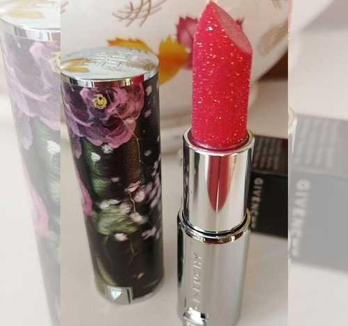 Губная помада givenchy LE rouge