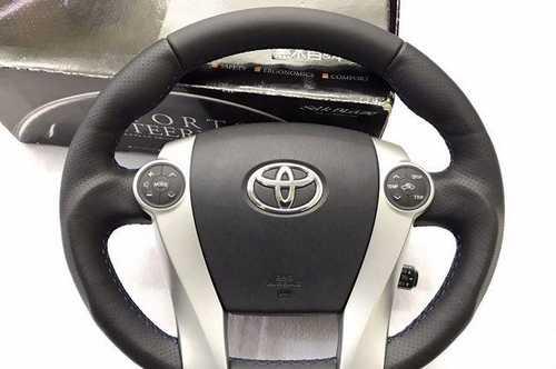 Анатомический кожаный руль Toyota Prius