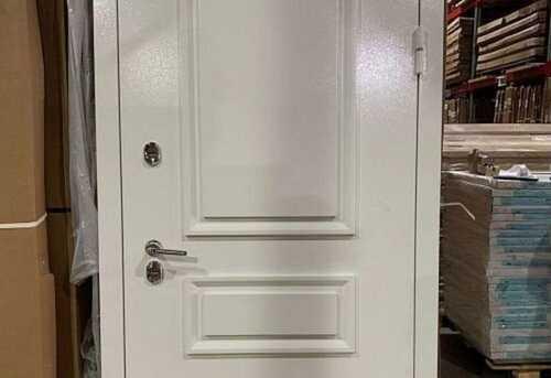 Входная дверь белая с терморазрывом