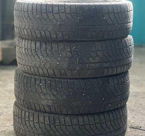 Viatti Brina Nordico V-522 195/65 R15 51R