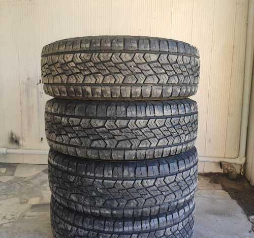 Continental CrossContact ATR 235/70 R16 106H