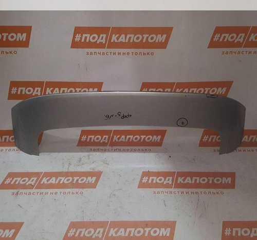 Спойлер крышки багажника Ford Focus 3 BM51A44210B