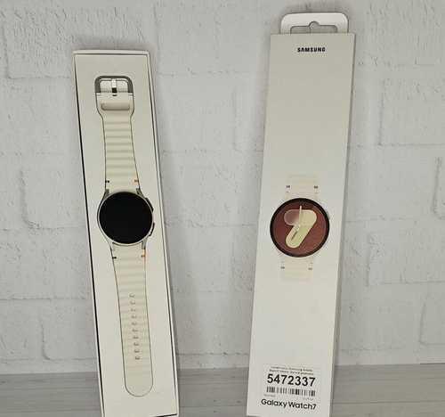 Смарт часы Samsung Watch 7 40mm