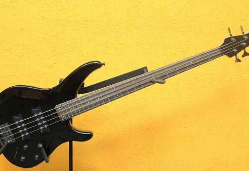 Yamaha trbx304 Bass