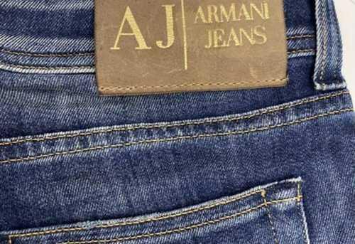 Джинсы Armani р.26